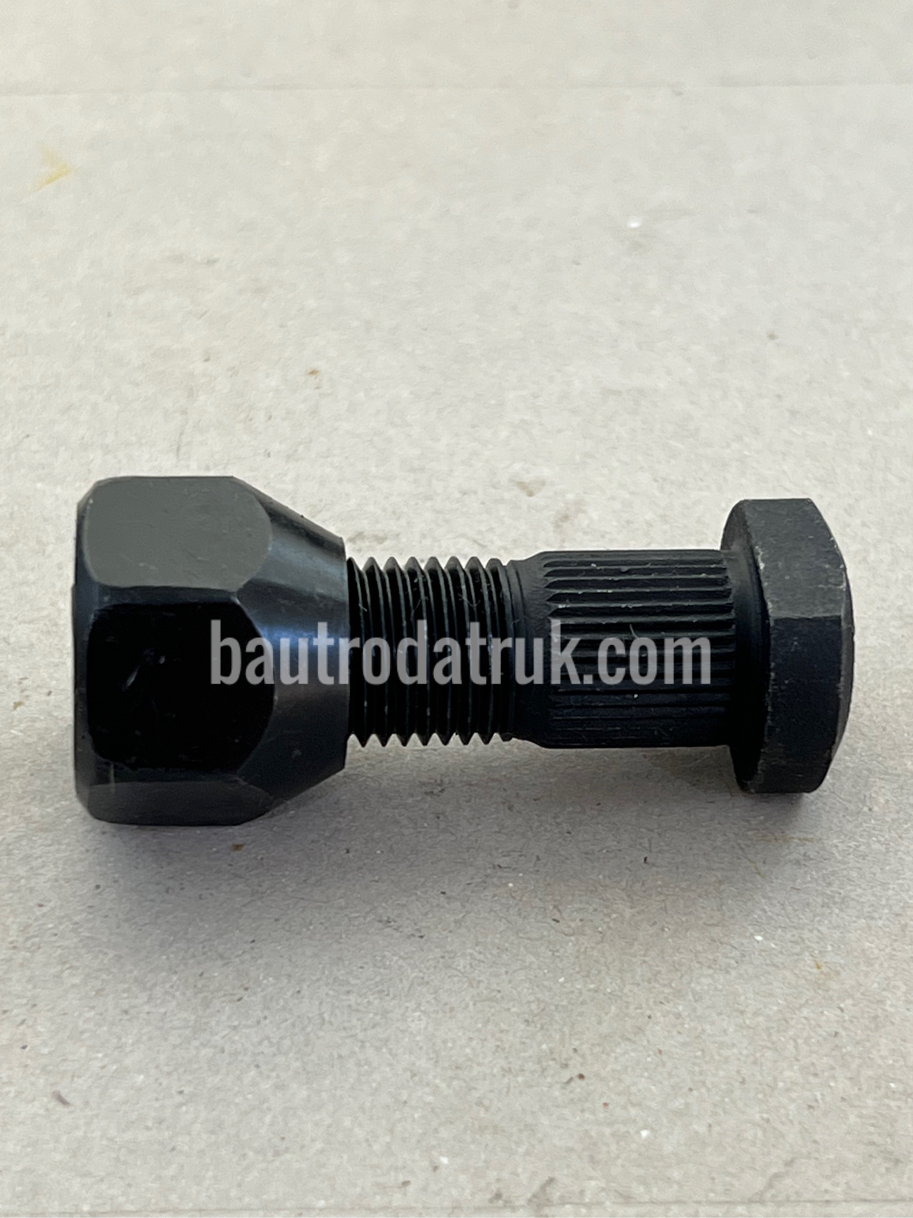 Baut Roda Forklift – Diamond Baut Roda