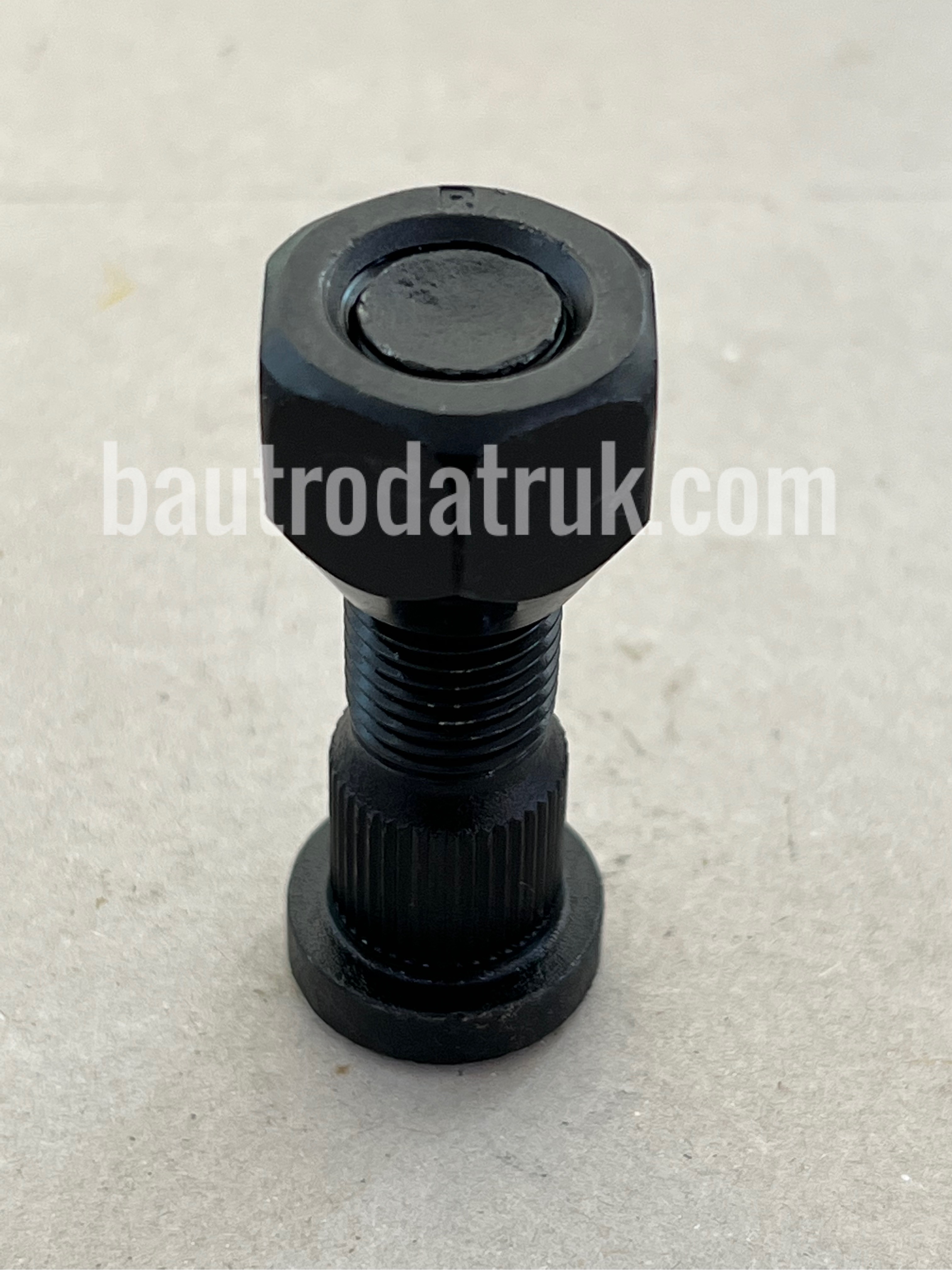 Baut Roda Forklift Toyota – Diamond Baut Roda