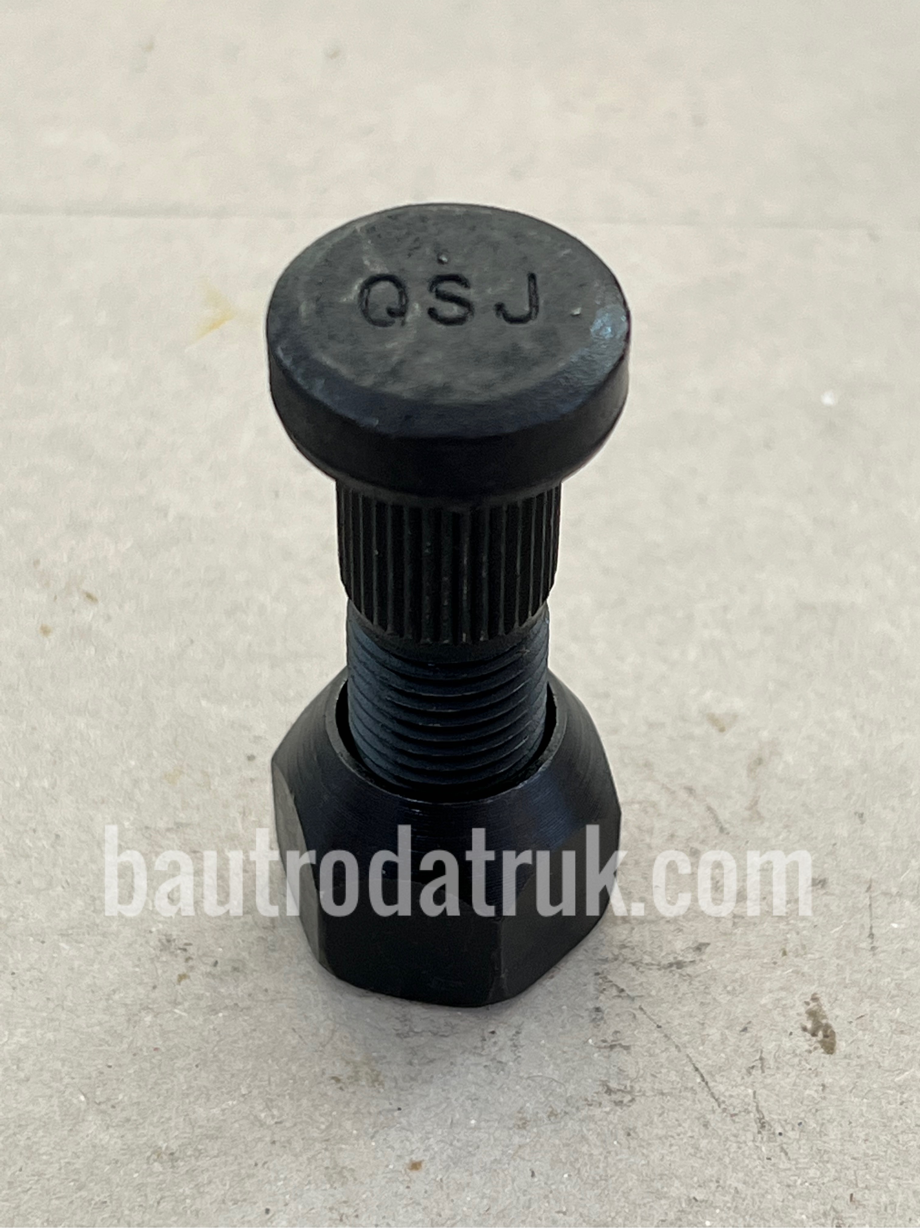 Baut Roda Forklift Mitsubishi – Diamond Baut Roda